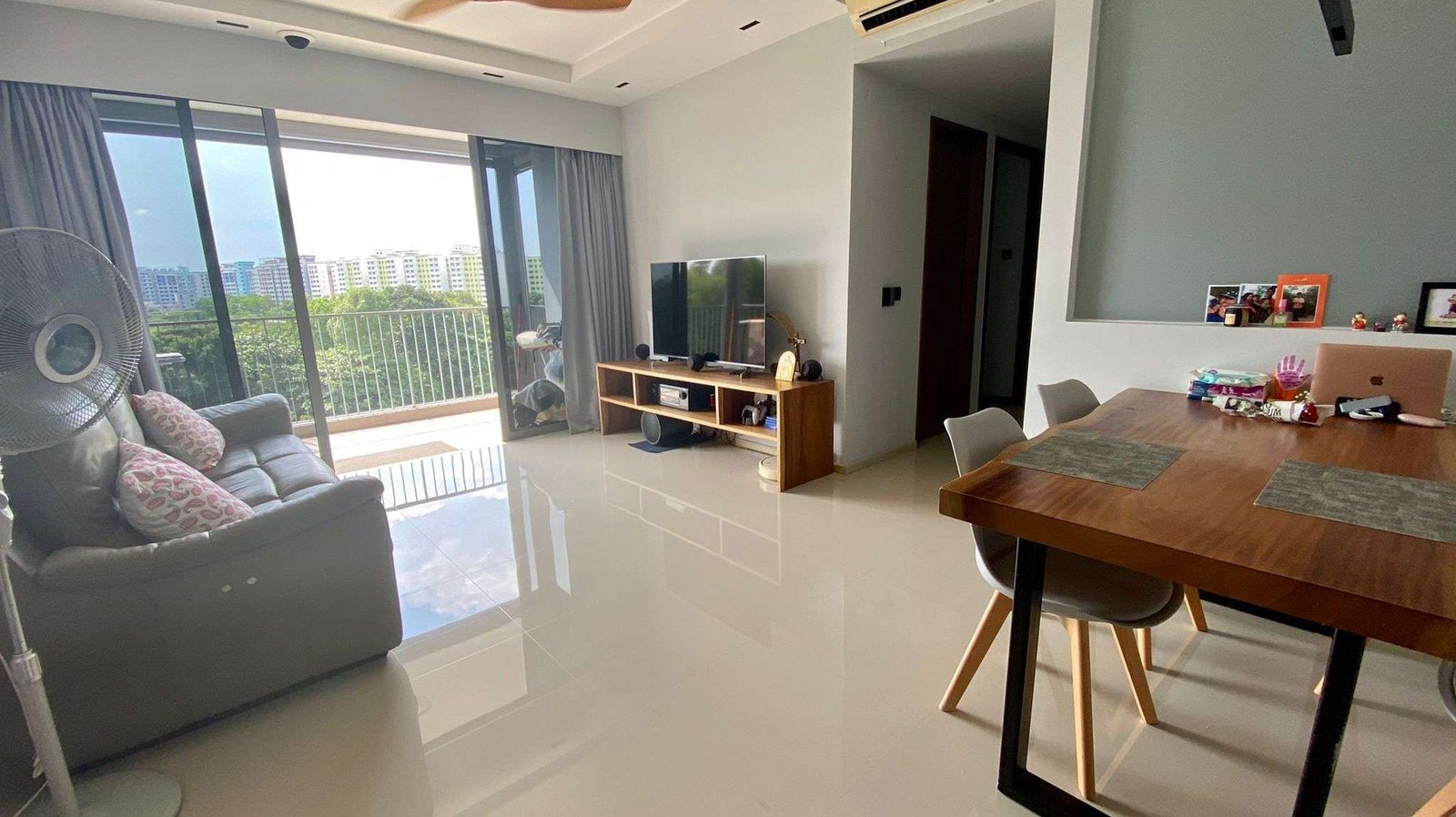 [The Visionaire] 188 Canberra Drive - Homeseller SG