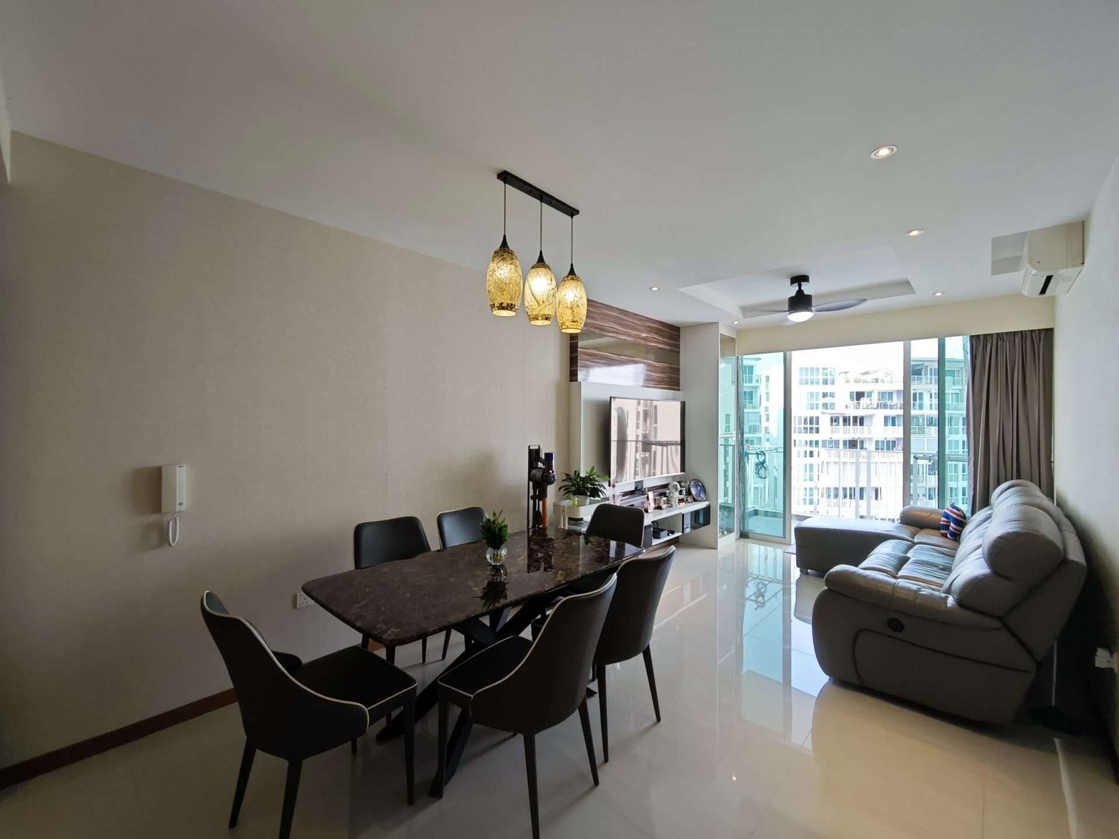 [1 Canberra] 25 Canberra Drive – Homeseller SG